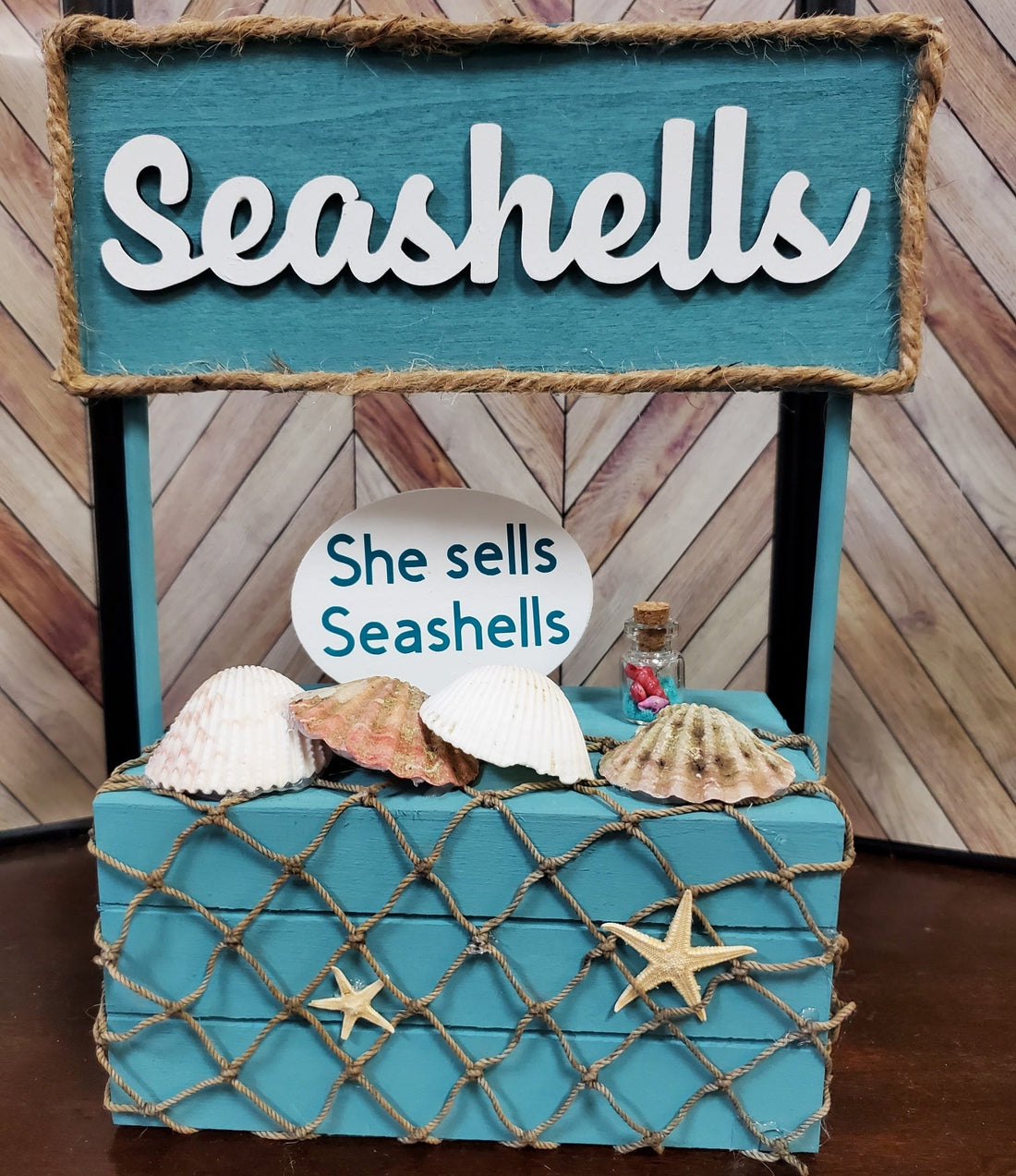 Wooden Stand - Seashells – WOOD.PAPER.GLASS